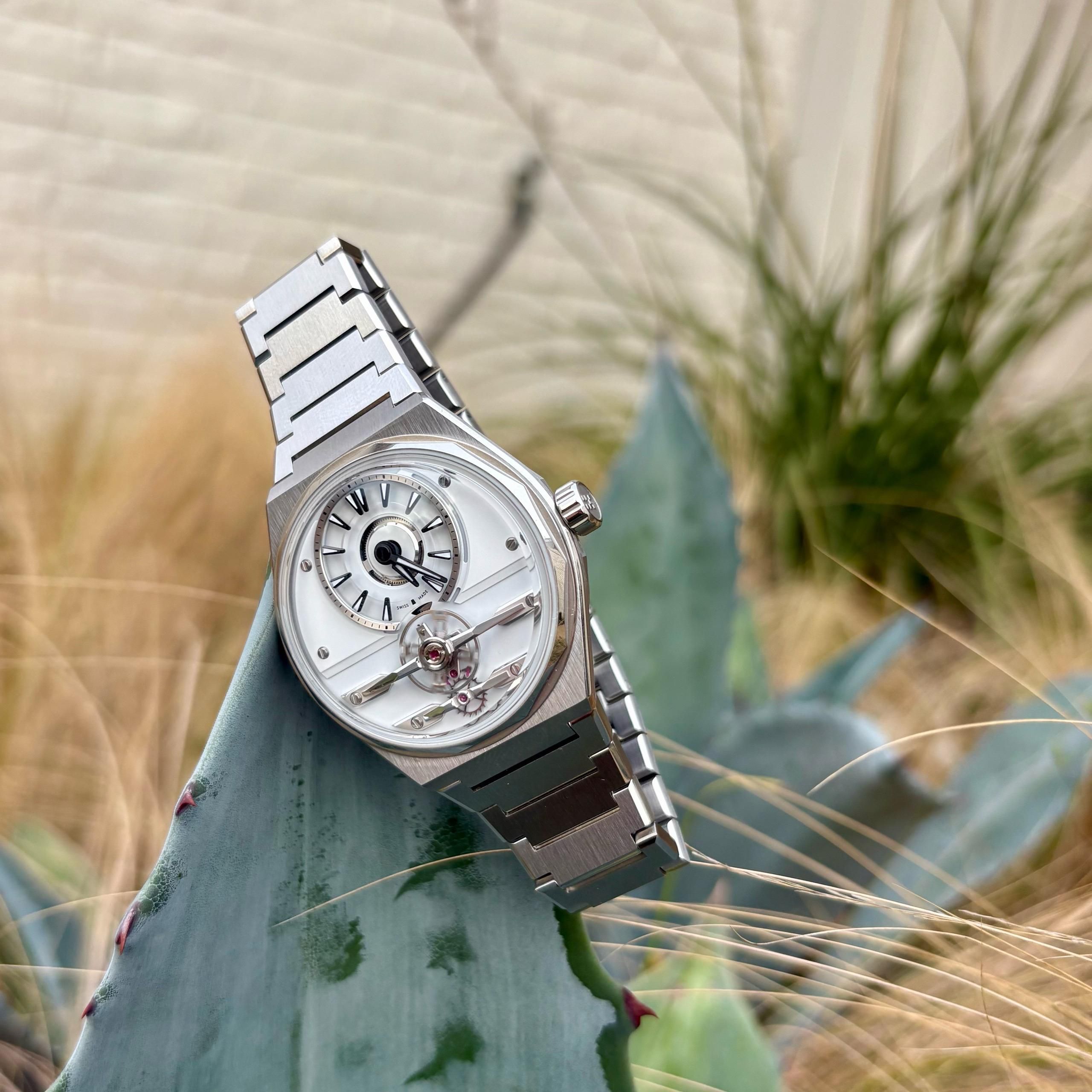 IT’S HERE! The “Sno-Loco” C12 Loco | WatchCrunch