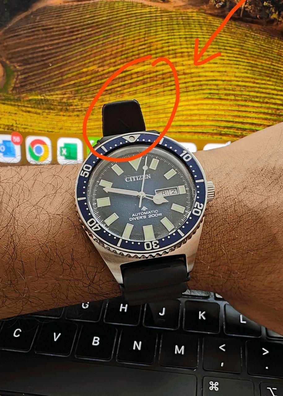 Extra Strap Poking Out | WatchCrunch