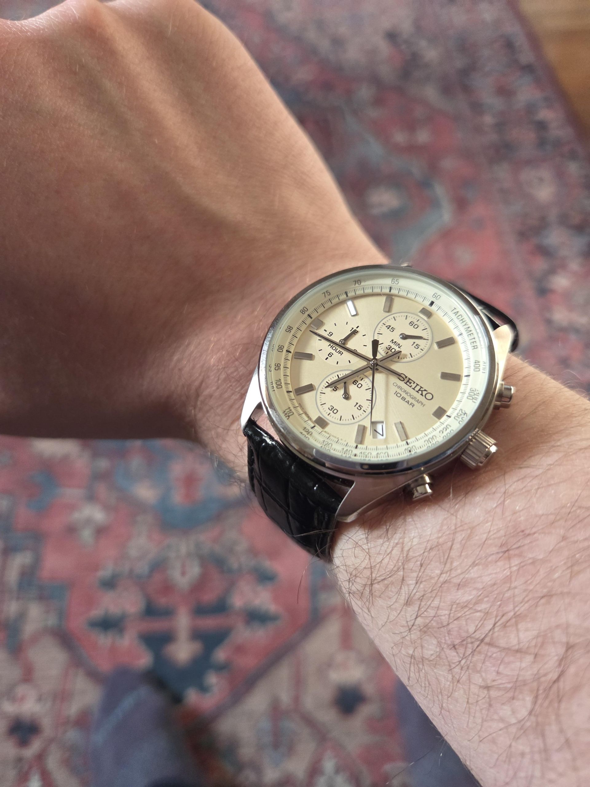 Seiko Quartz Chronograph - Champagne | WatchCrunch