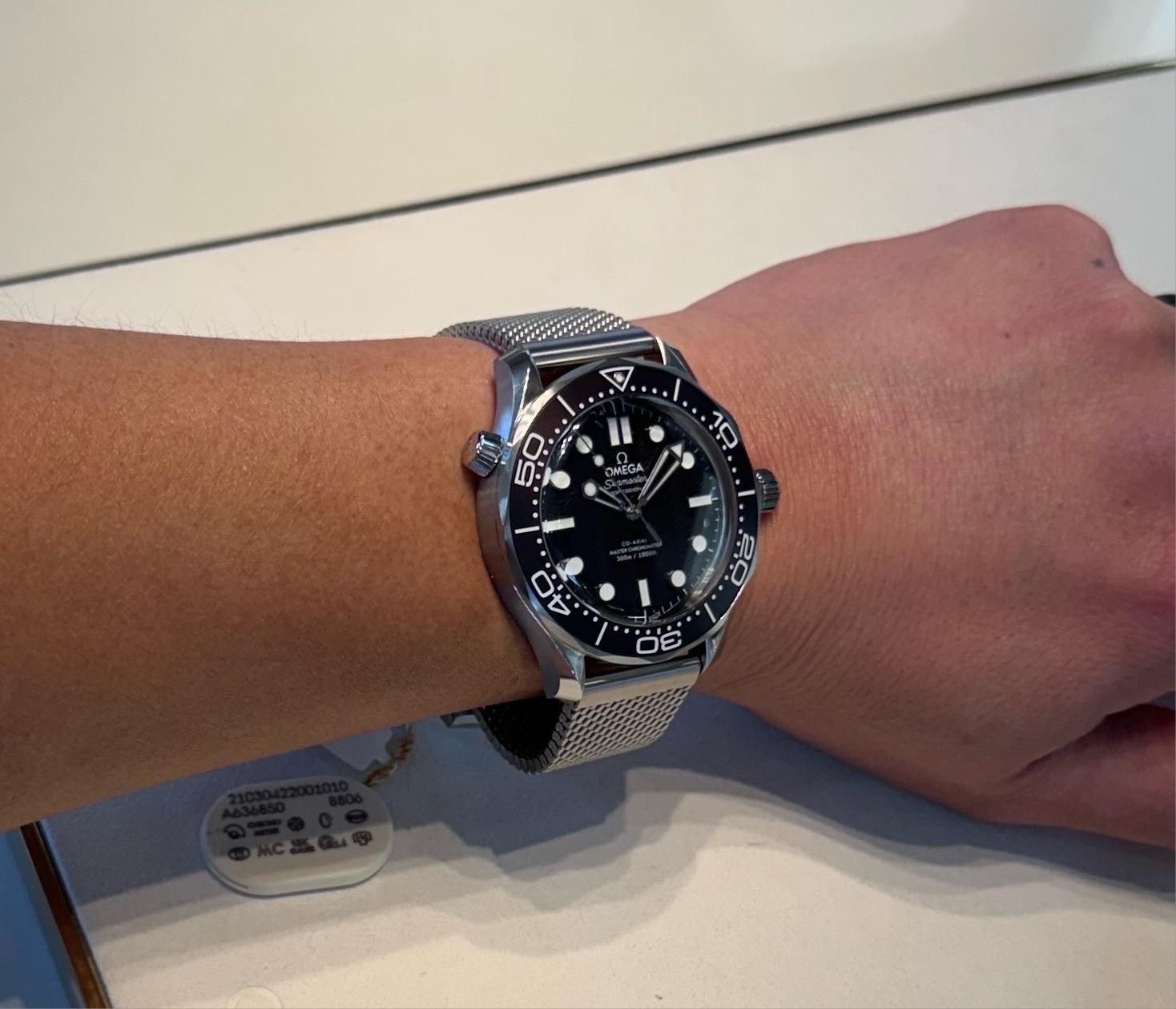 Omega Mesh Woes | WatchCrunch