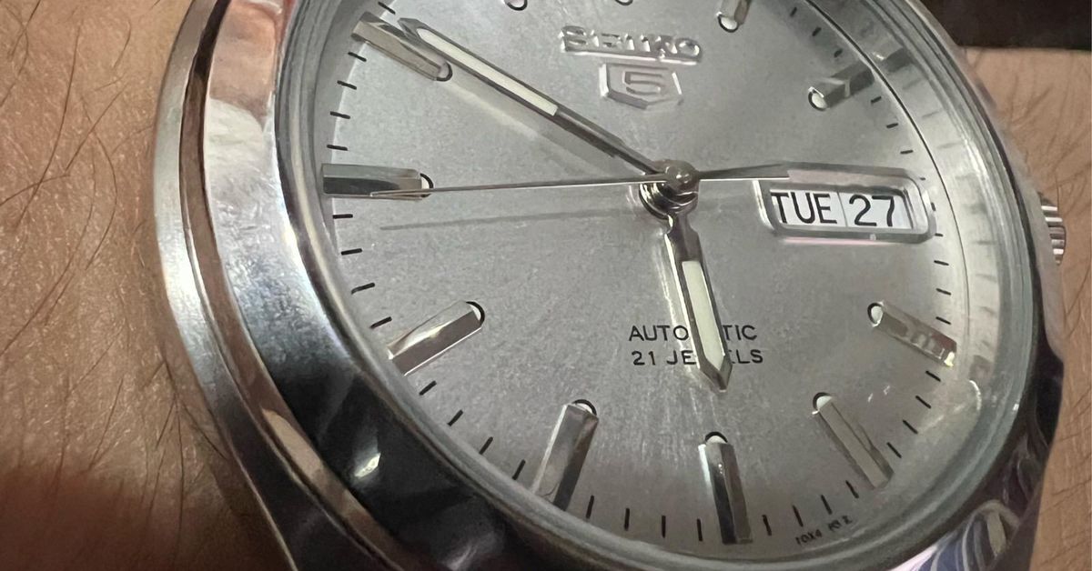 Seiko SNKK87 | WatchCrunch