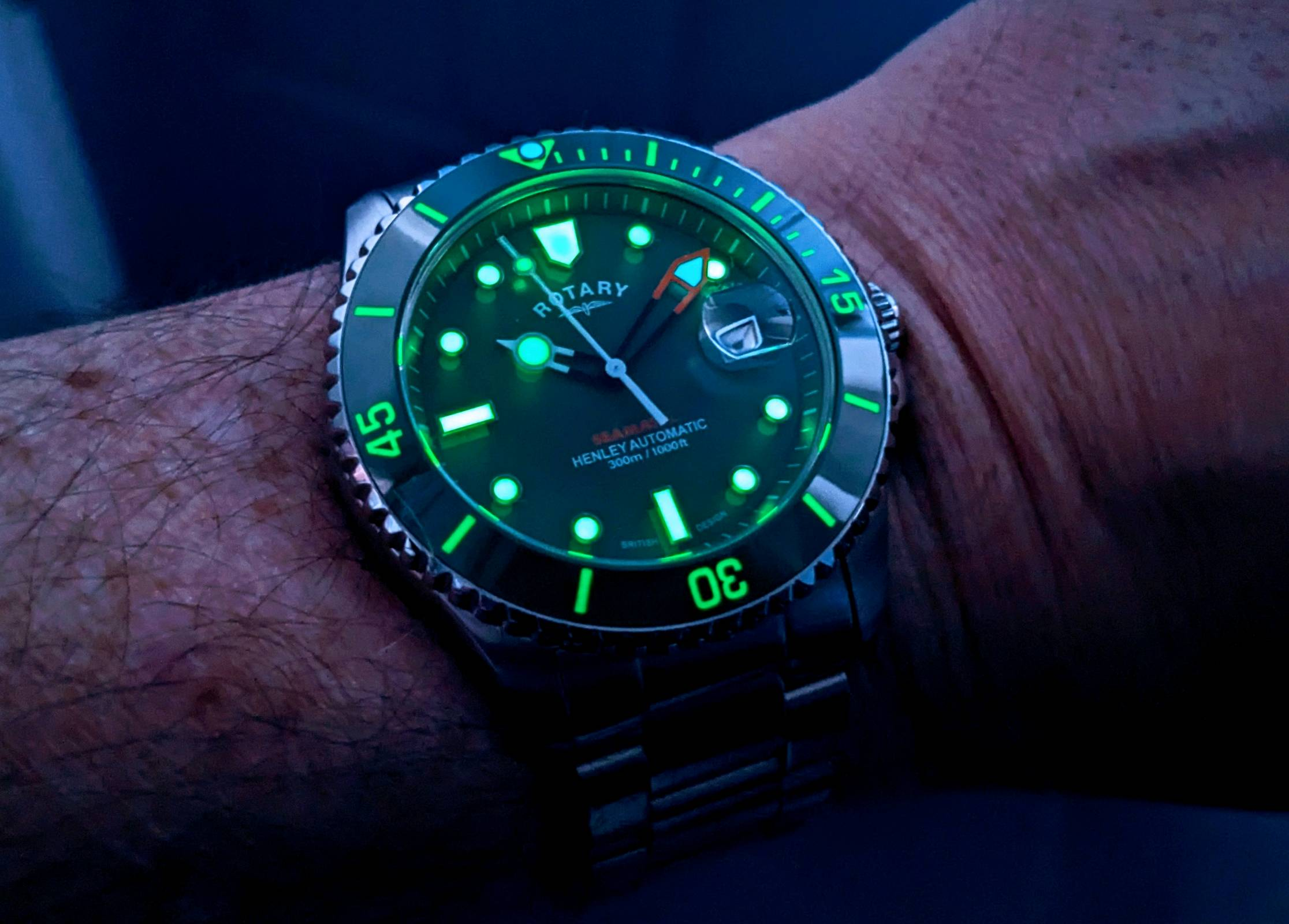 Unapologetic lume shot 😁 | WatchCrunch