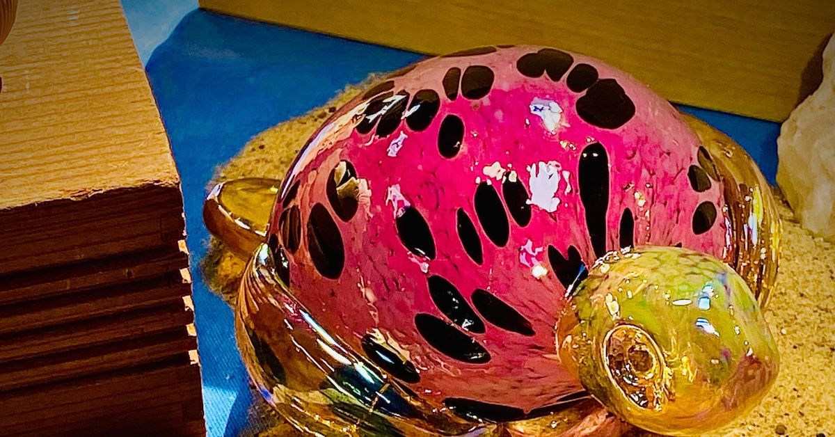 Glass Blown Turtles. | WatchCrunch