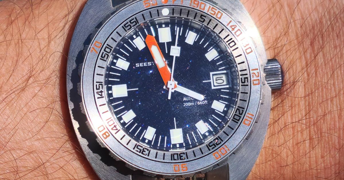 Seestern 300T Aventurine | WatchCrunch