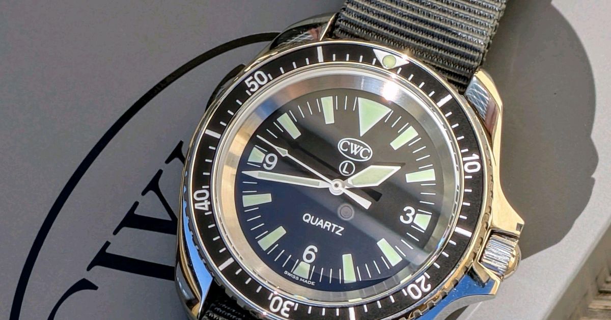 NWA! CWC RN diver. | WatchCrunch