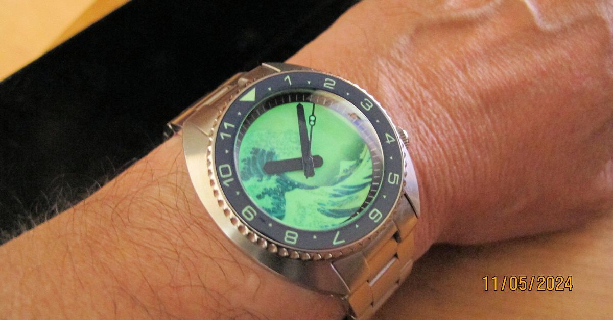 Fully lumed dials, what do you think and what do you have? | WatchCrunch