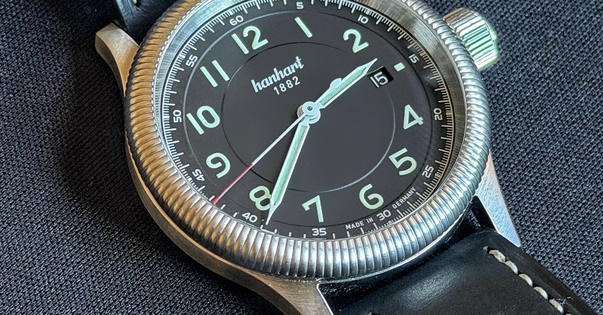 Hanhart Pioneer One | WatchCrunch