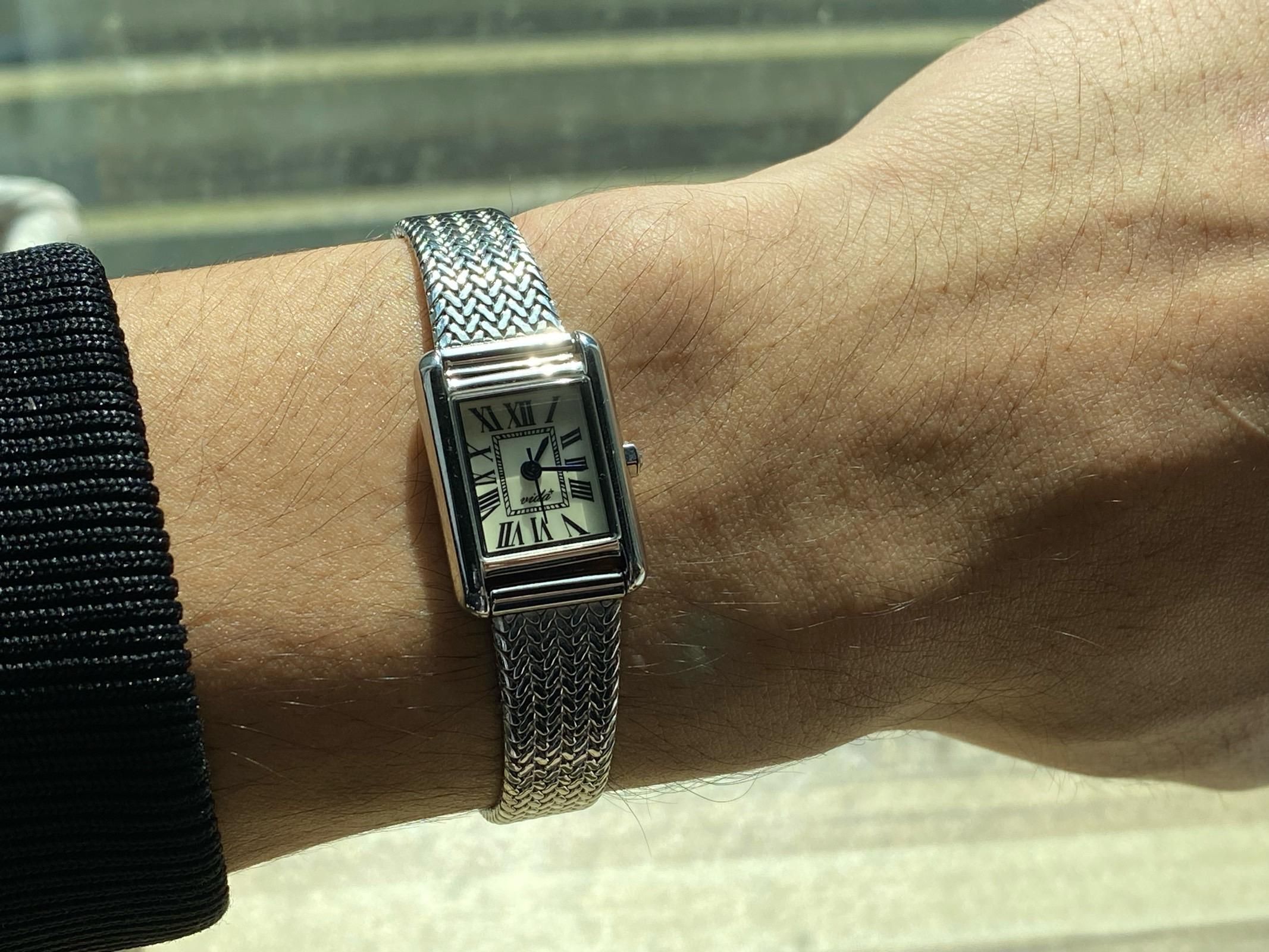 Vida+ Designed reference by ”Cartier Tank” | WatchCrunch