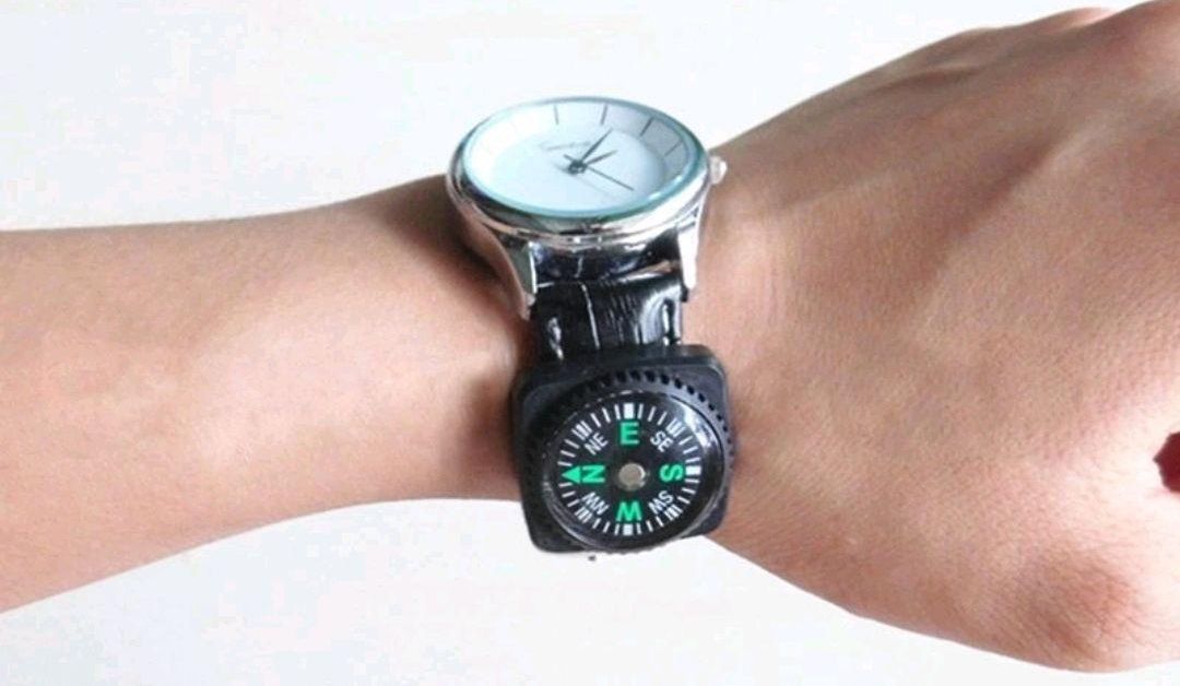 Wrist Compass Watchcrunch