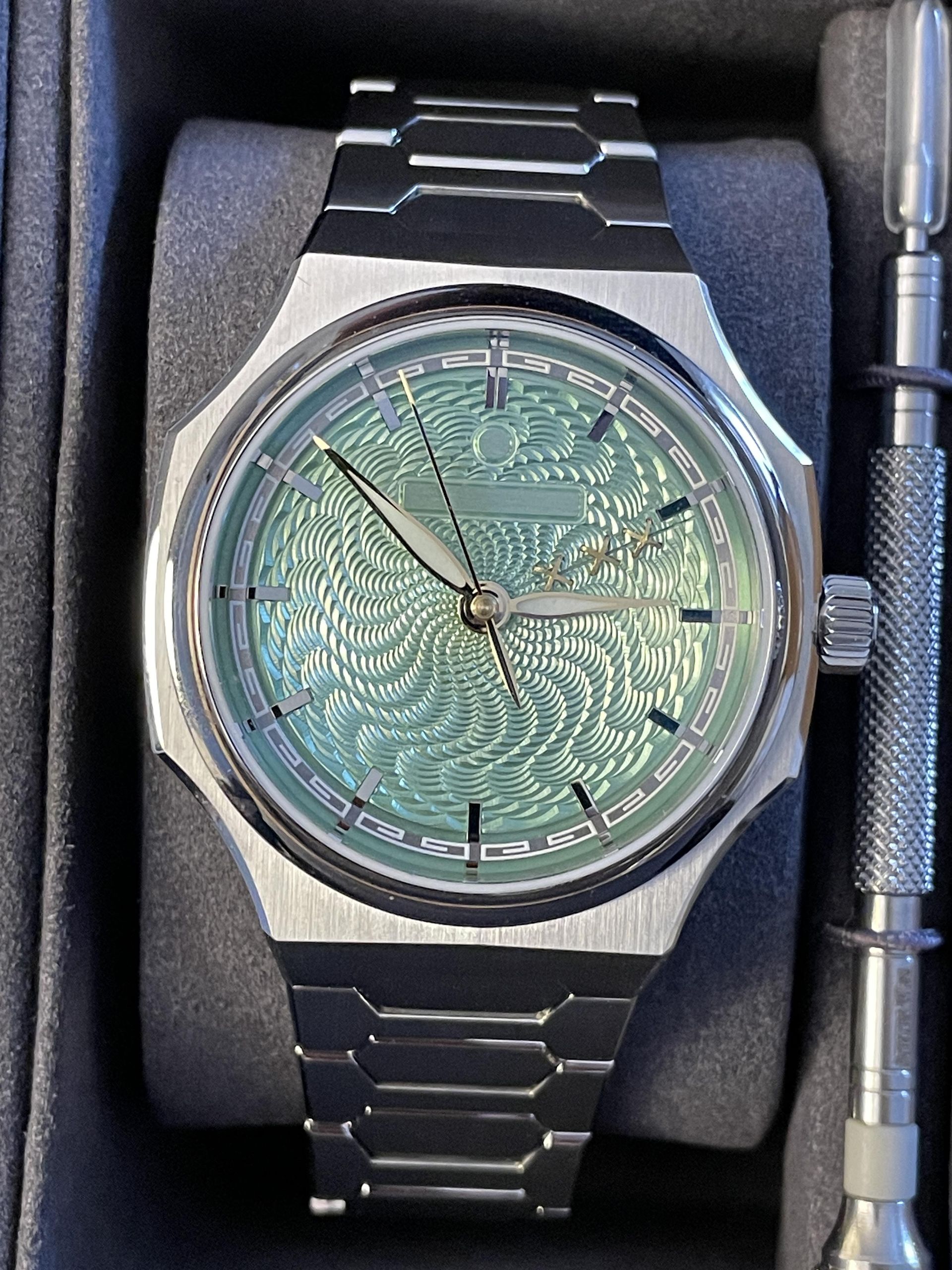 Seconde | WatchCrunch