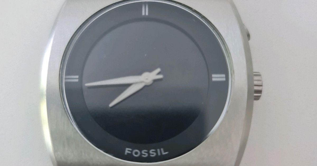 Fossil "Atari" BigTic | WatchCrunch