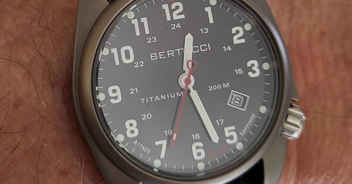 Spending a Week with One Watch on the Wrist: A Review of the Bertucci A ...