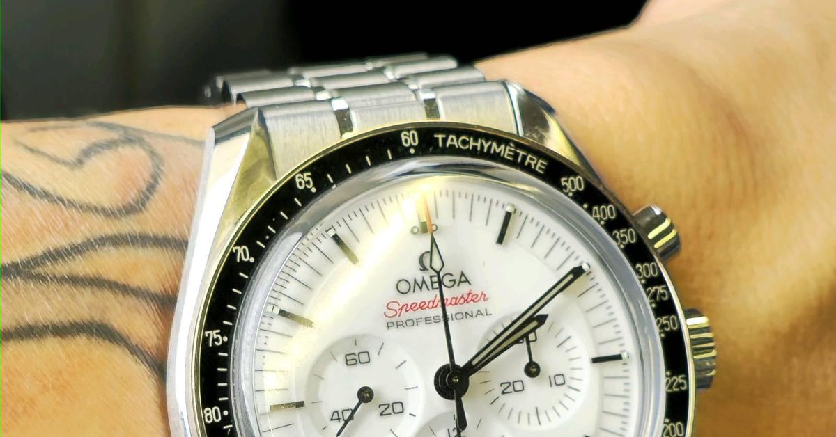 Omega Speedmaster Professional White Dial 🌝🌚 | WatchCrunch