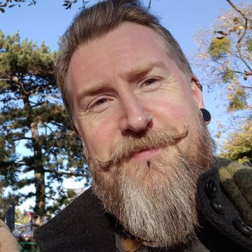 peejoy | WatchCrunch