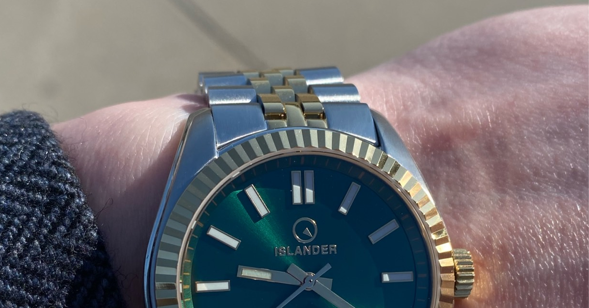 Two-tone watches: gaudy or perfect? | WatchCrunch