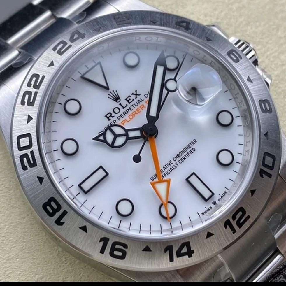 bossianianz | WatchCrunch