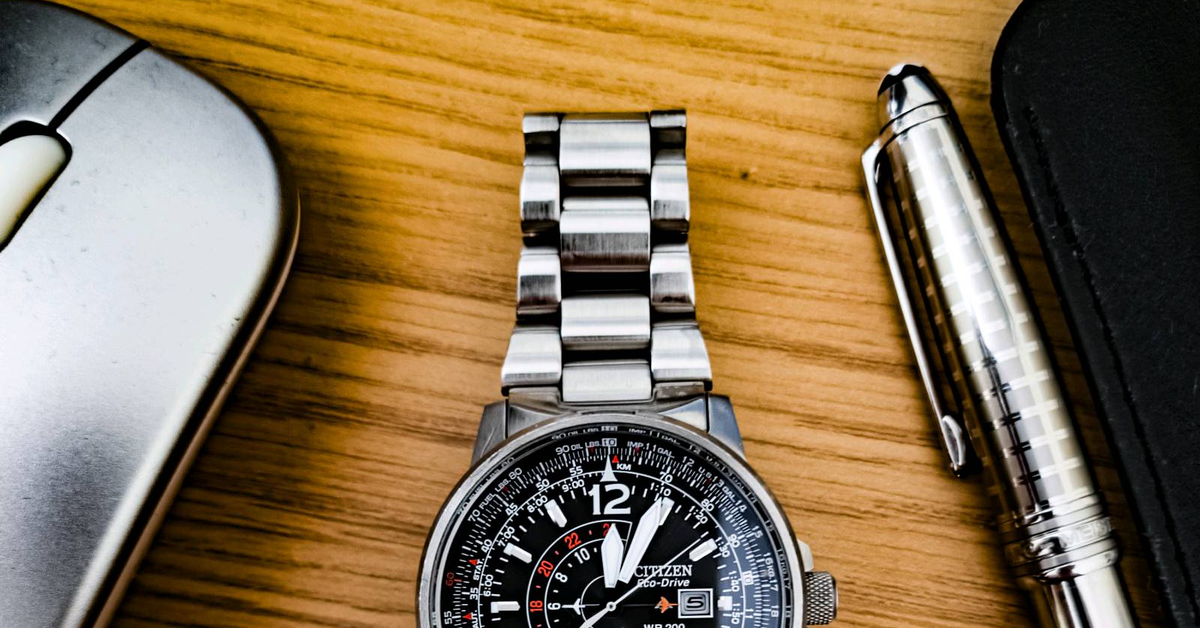 The Busy Dial... | WatchCrunch