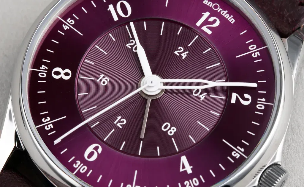 Fabrik GMT - Model 1 | WatchCrunch