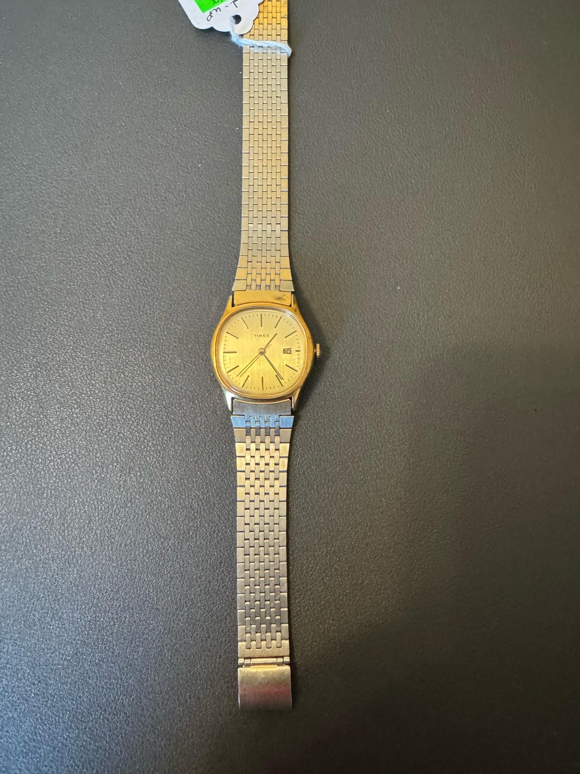 Timex TV Mechanical | WatchCrunch