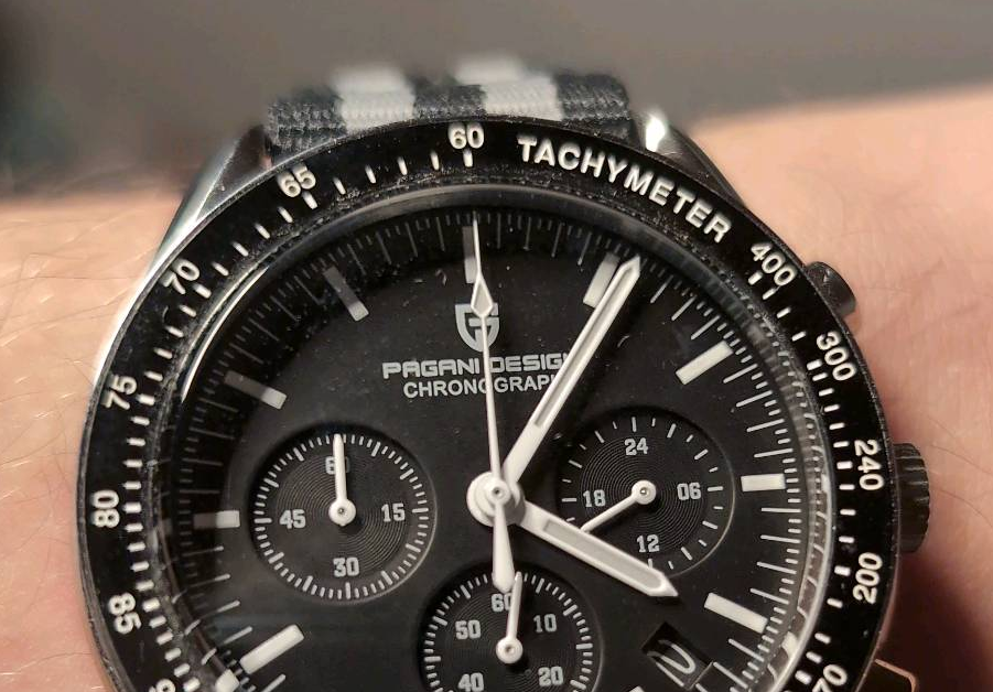 Pagani design Speedmaster v3 | WatchCrunch