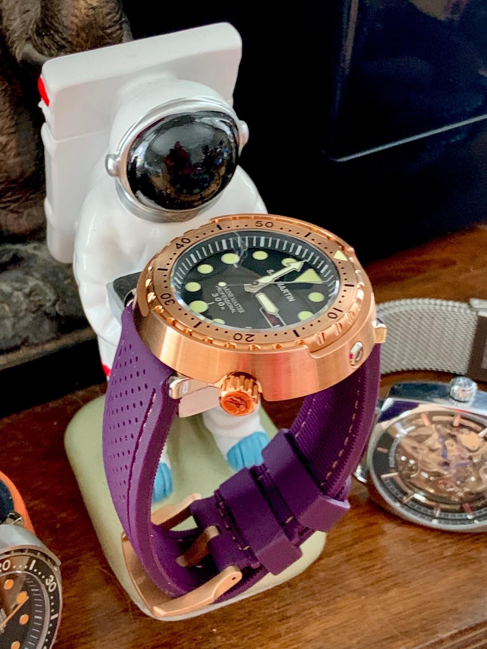 Say hello to Daphne, everyone! | WatchCrunch