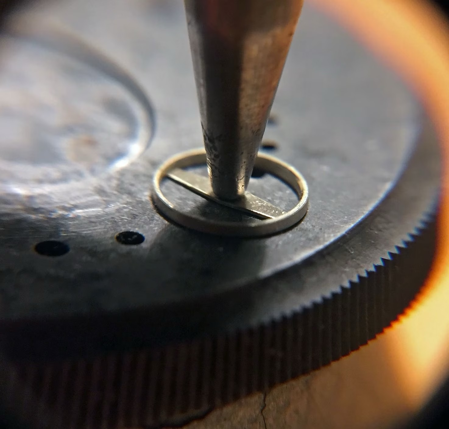 Position of the watch affects accuracy. | WatchCrunch