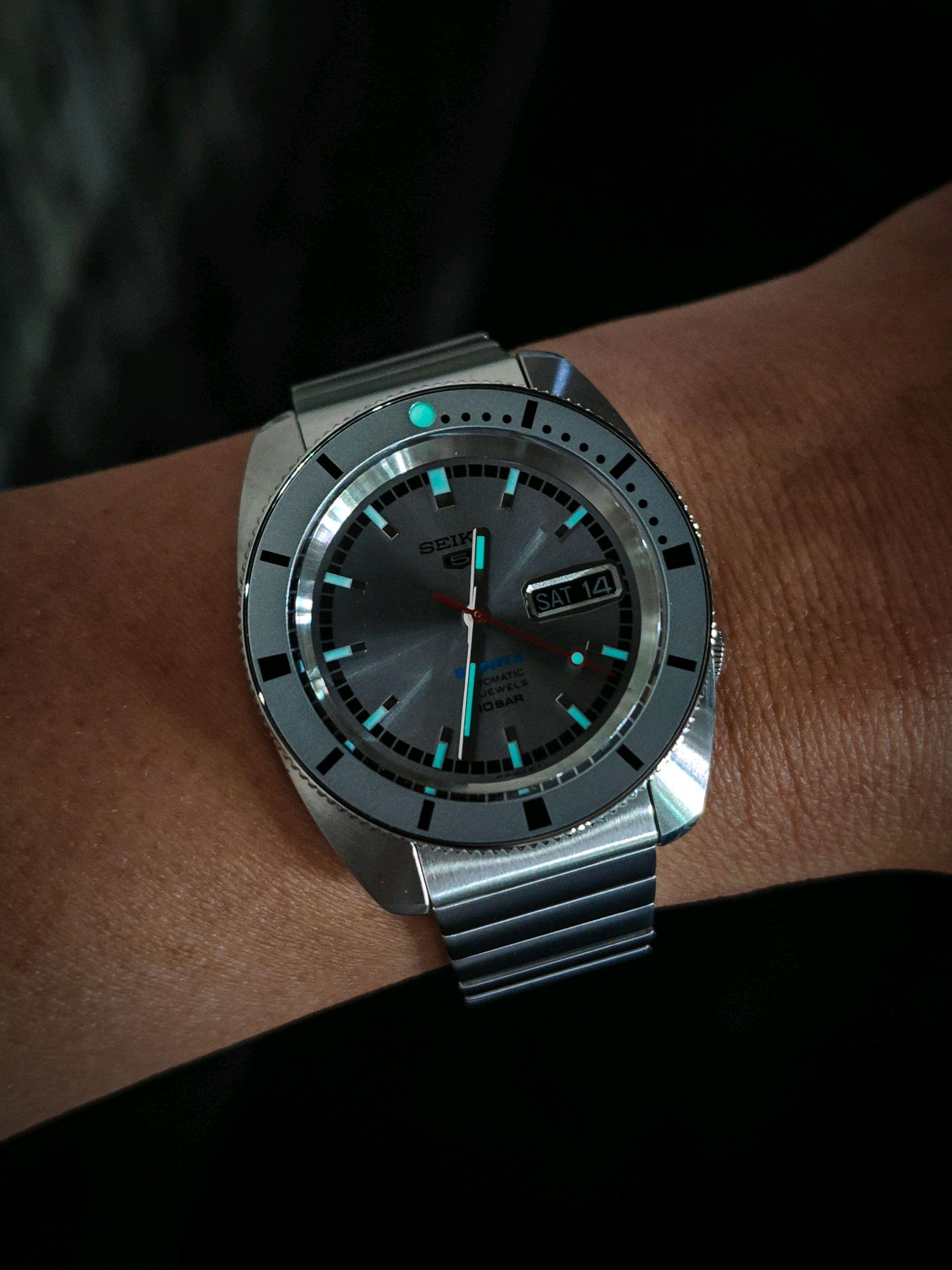 NWA: my first Seiko 5 🦖 | WatchCrunch