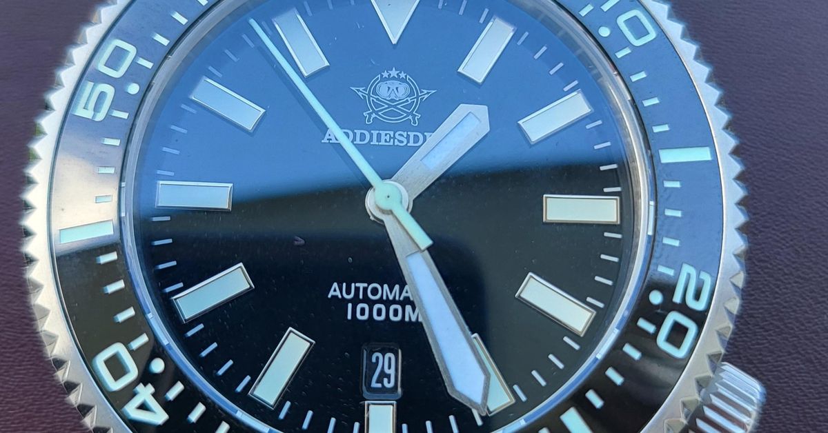 Addiesdive 1000M Diver Review for the LOLs | WatchCrunch