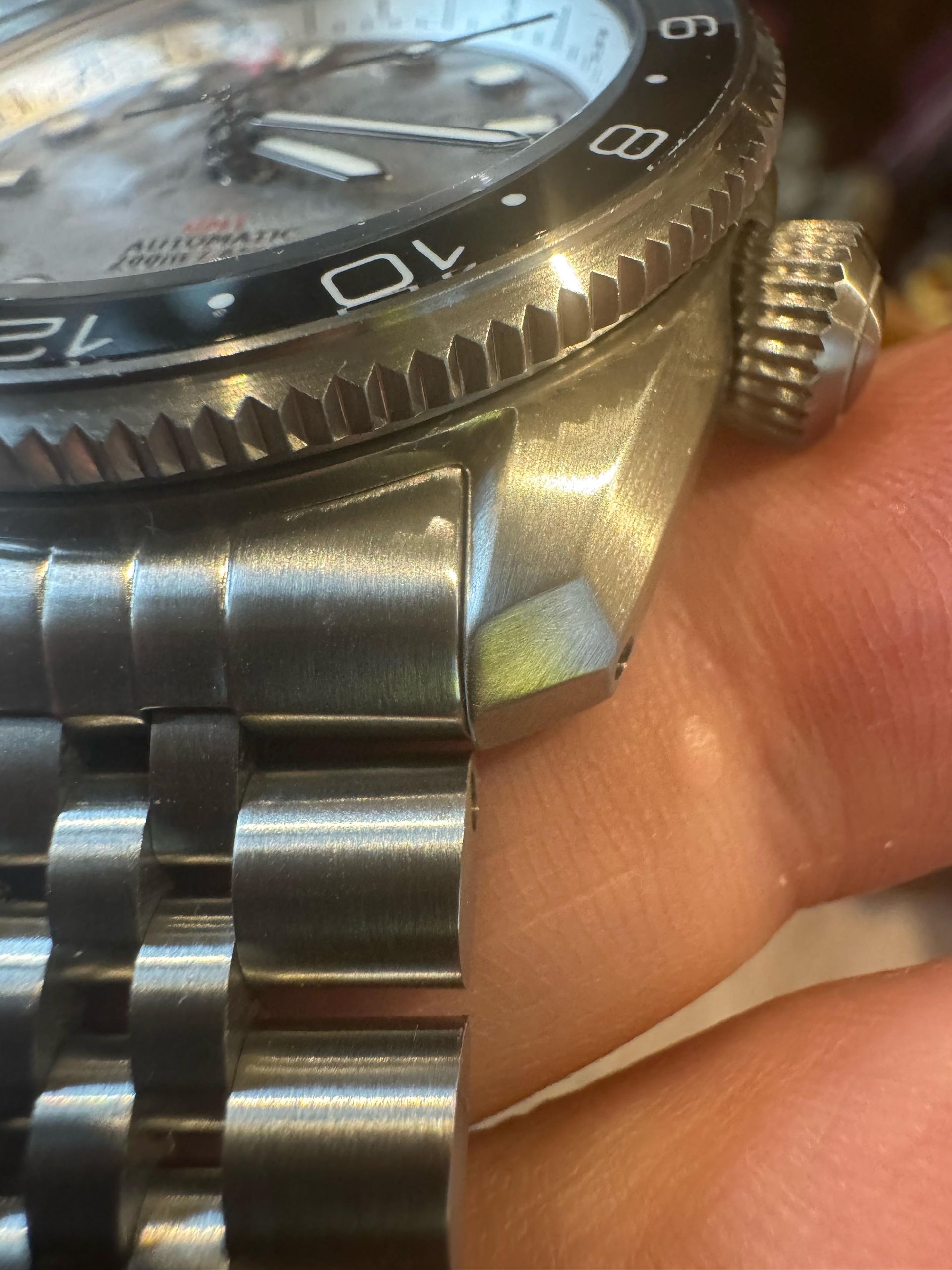 Islander JFK Dark and Stormy GMT | WatchCrunch