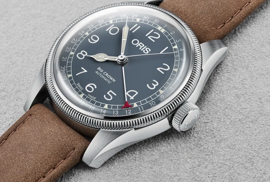 Oris Big Crown Pointer Date | WatchCrunch