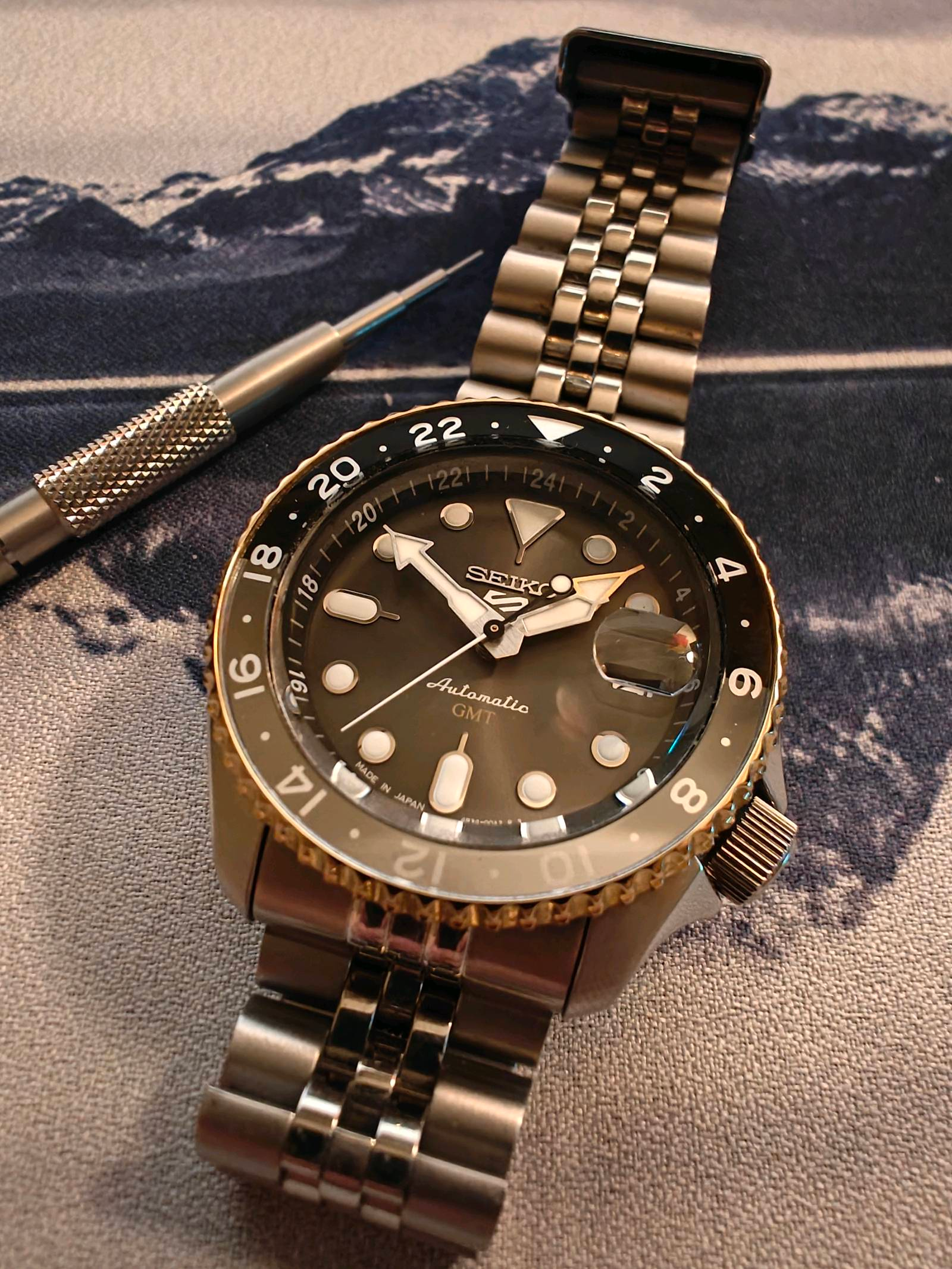 ⚠️ Owner review - SSK021 - The only watch you need | WatchCrunch