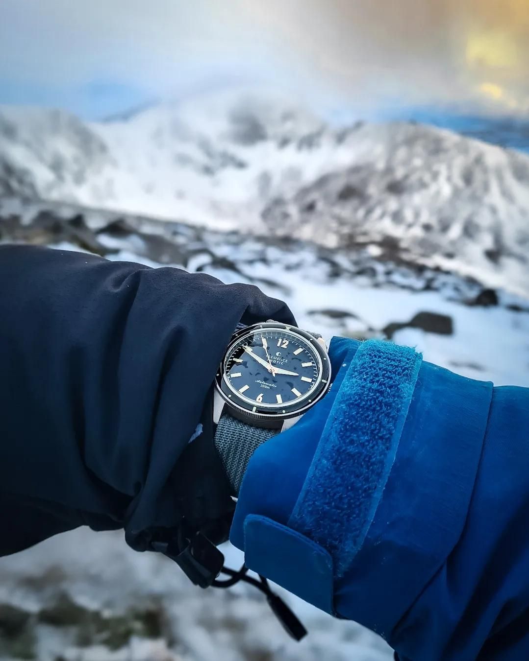What makes a perfect field watch? | WatchCrunch