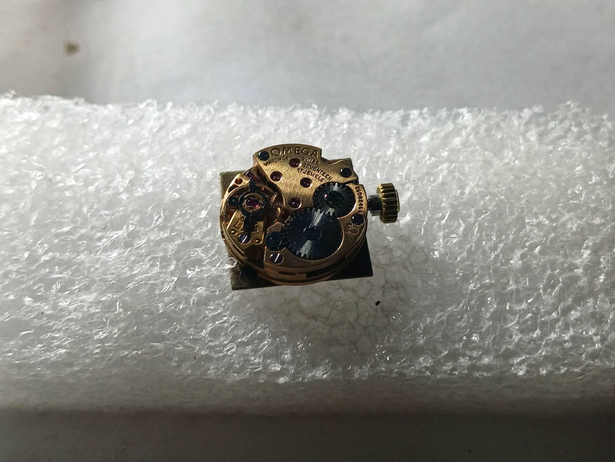 The smallest watch movement I've ever worked on | WatchCrunch