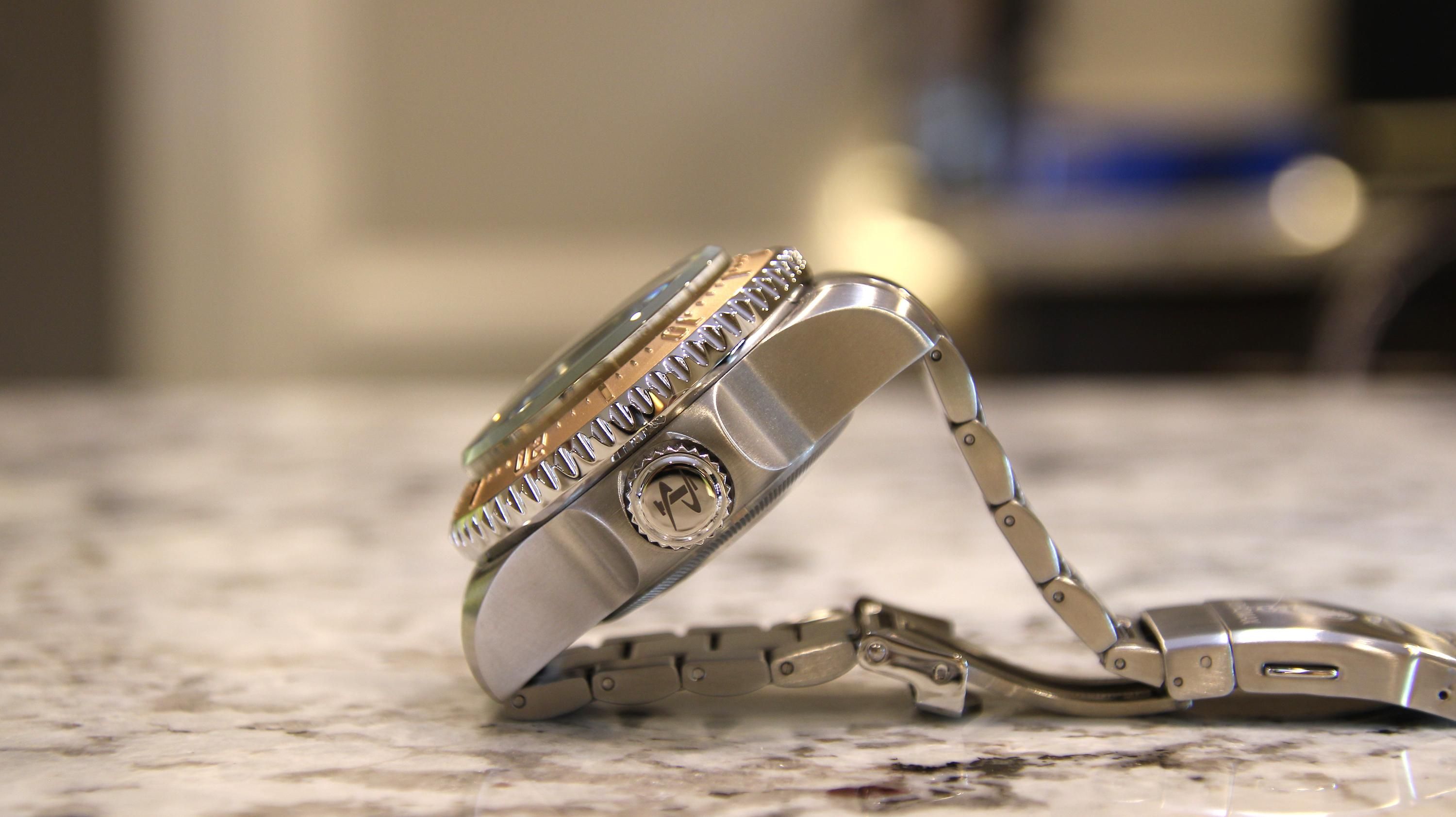 Invicta Hydromax Review | WatchCrunch
