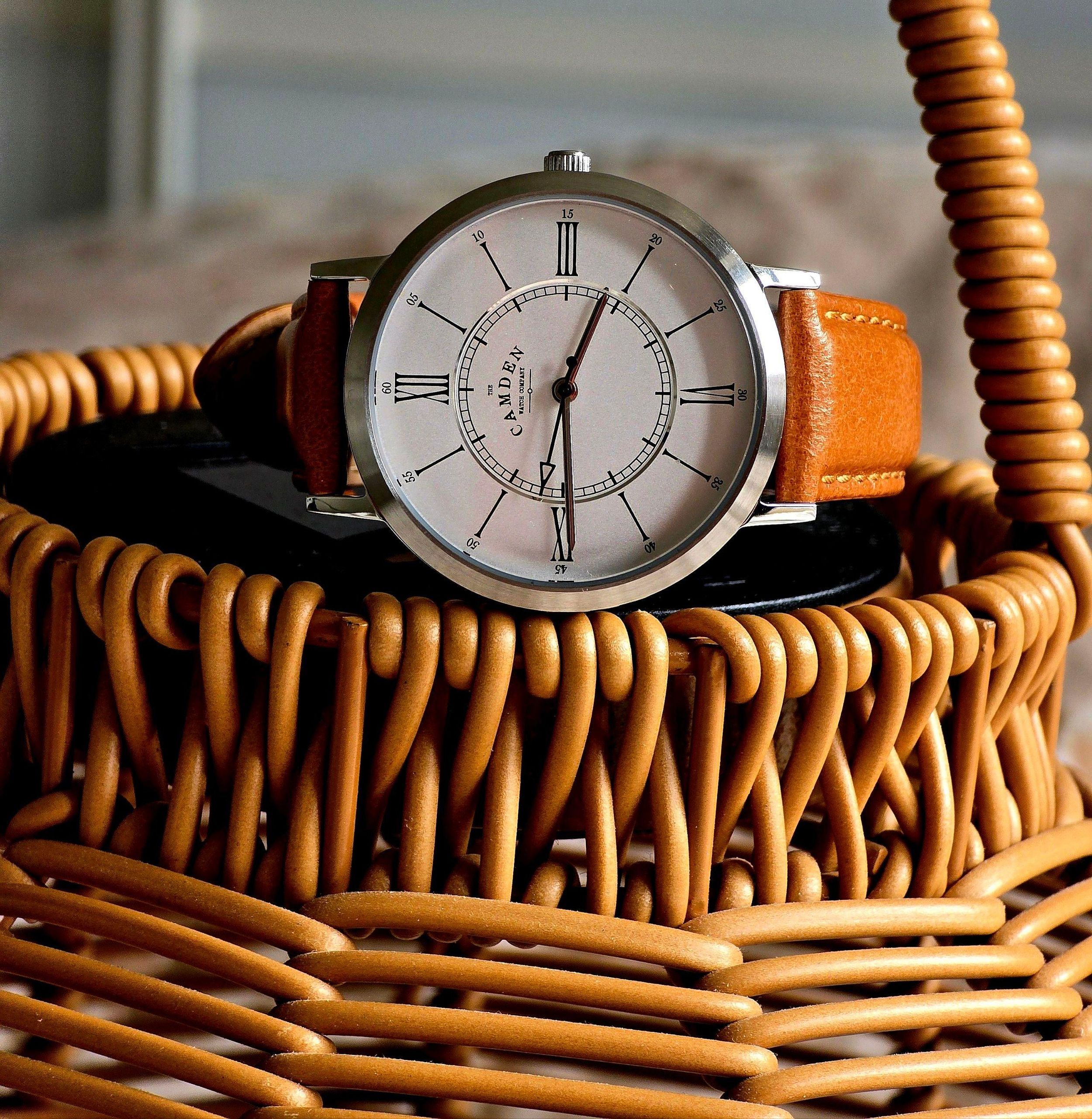 Wrist shot - CWC | WatchCrunch