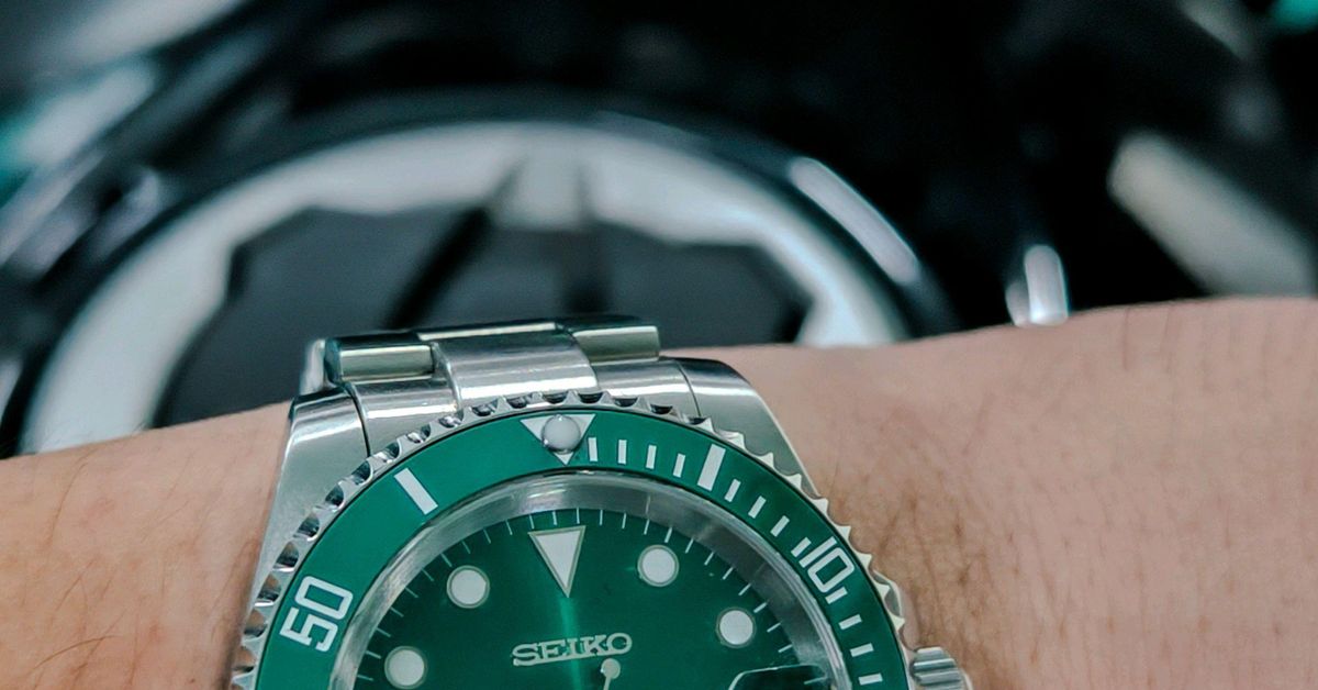 Seiko "Hulk" Mod | WatchCrunch
