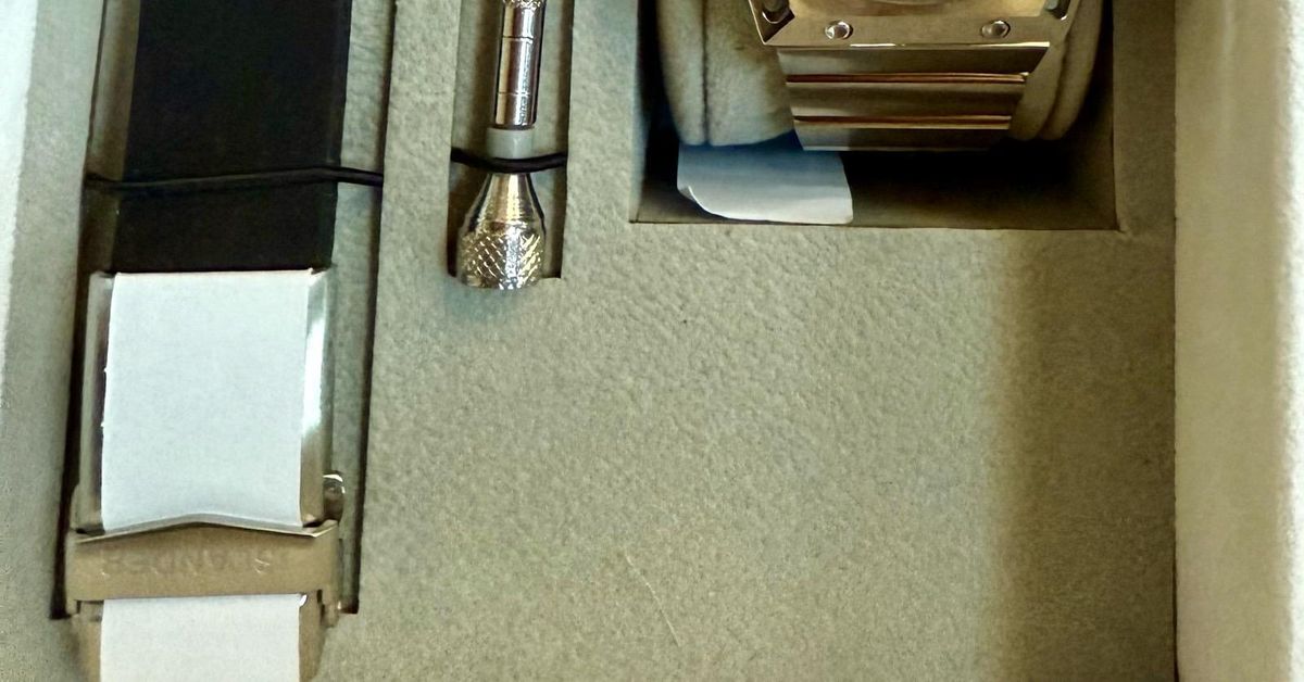 NWA: Islander x The Urban Gentry Rangemaster II GMT Limited Edition ...