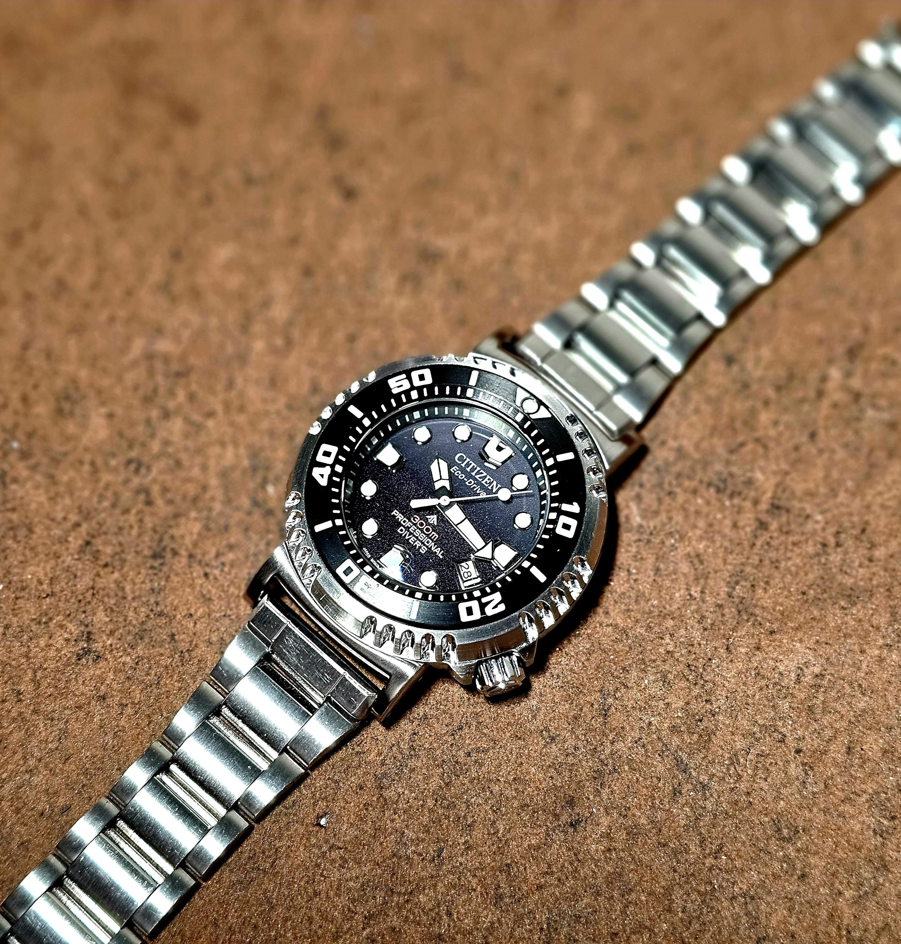 The lug adapters work. | WatchCrunch