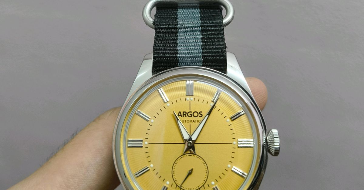 Looking for nato strap colour combo suggestions | WatchCrunch