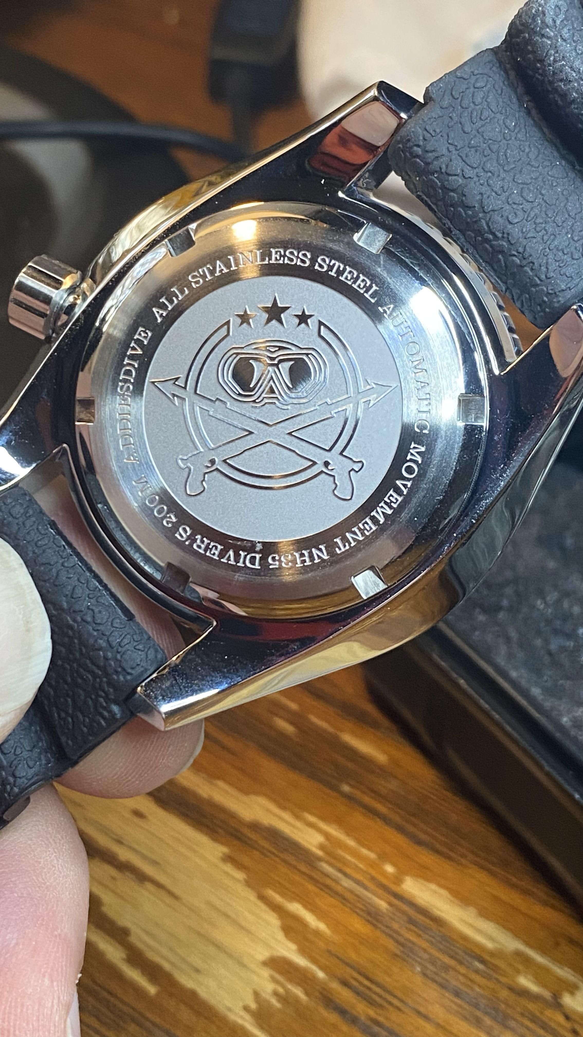 The ADDIESDIVE Deep Sea Hunter Dive Watch Review | WatchCrunch