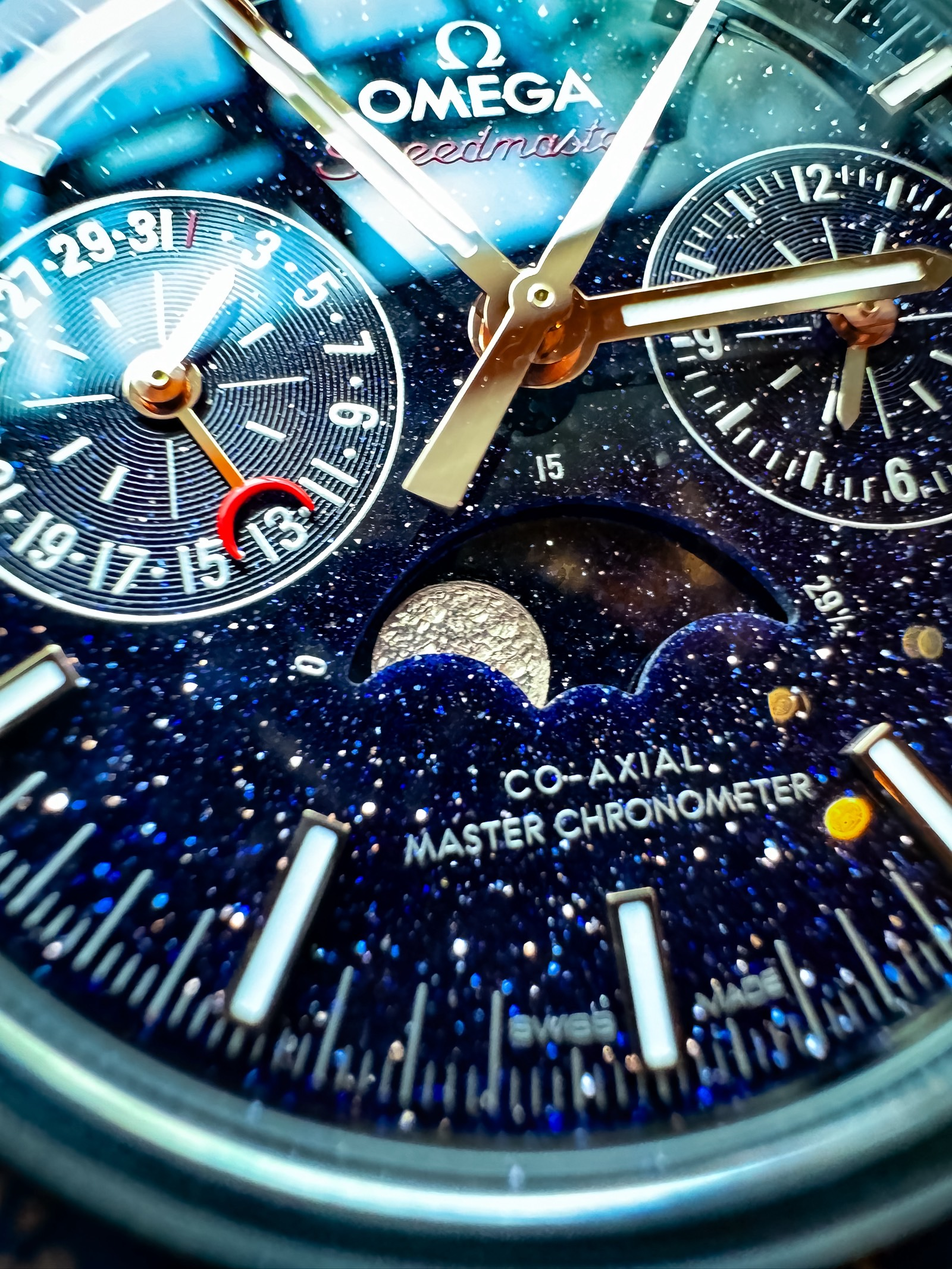 Best way to set a Moonphase complication | WatchCrunch