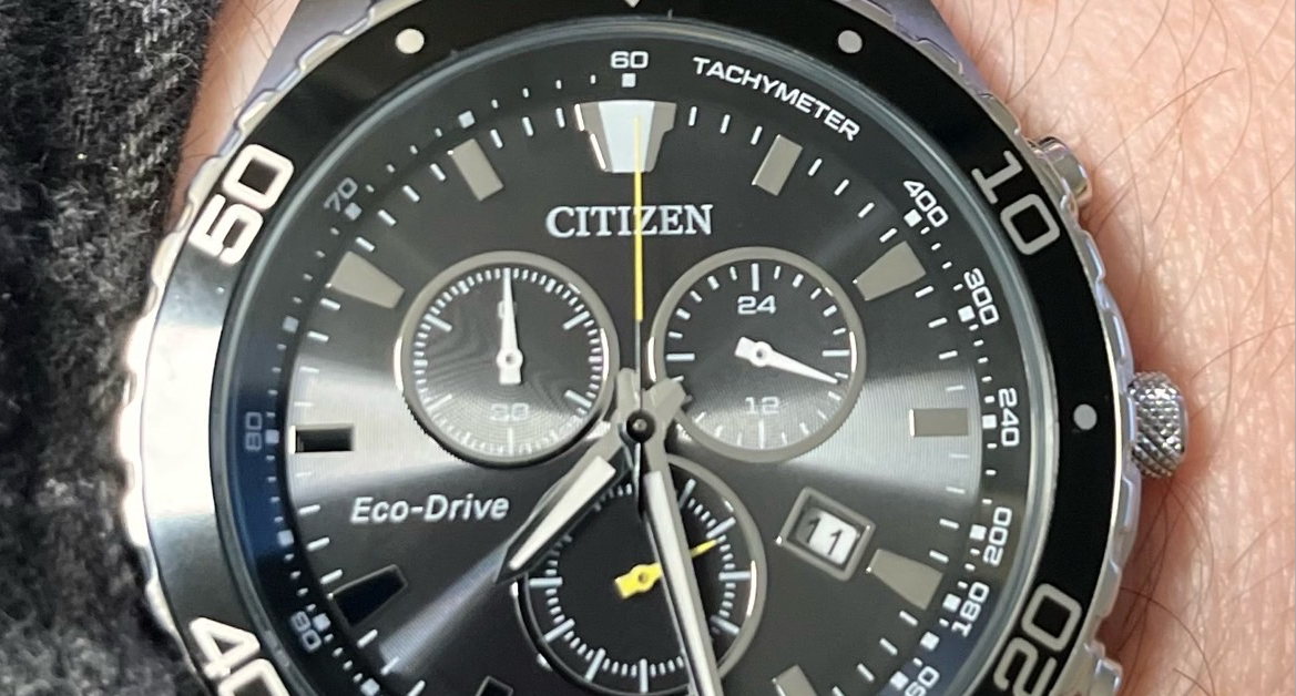 Citizen Weekender Chronograph | WatchCrunch
