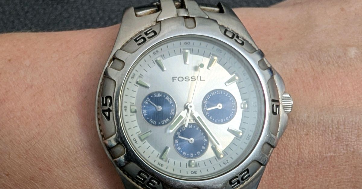 Fossil Blue BQ 9165 | WatchCrunch