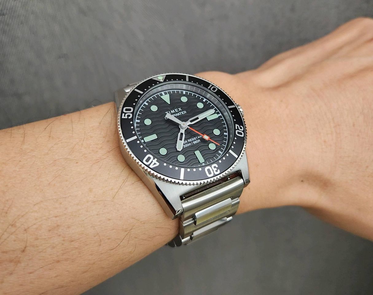 Timex Deepwater Reef 200 (First Impressions) | WatchCrunch