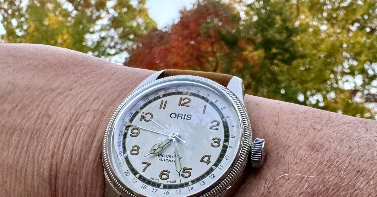 Oris Big Crown Pointer Date | WatchCrunch