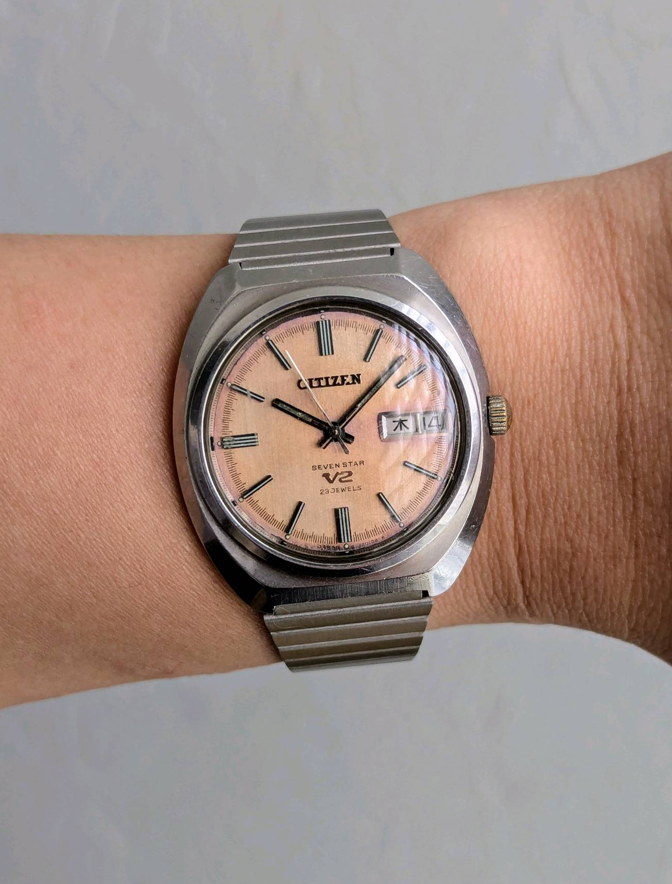 Citizen V2 Champagne Patina | WatchCrunch
