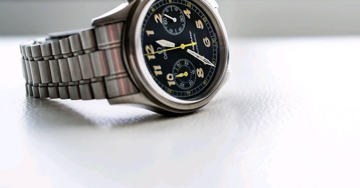 Omega Dynamic III Chronograph | WatchCrunch