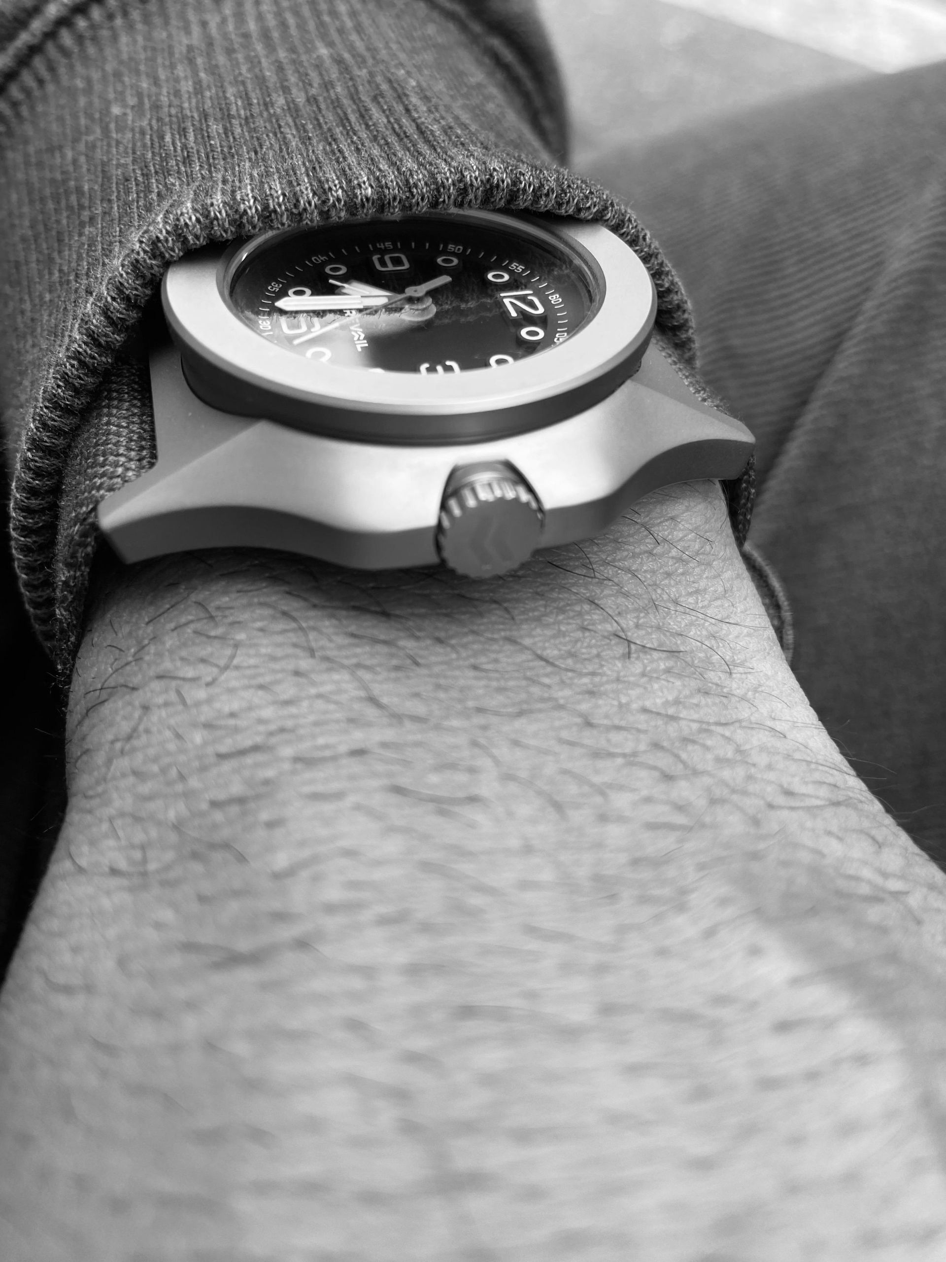 Another angle… | WatchCrunch