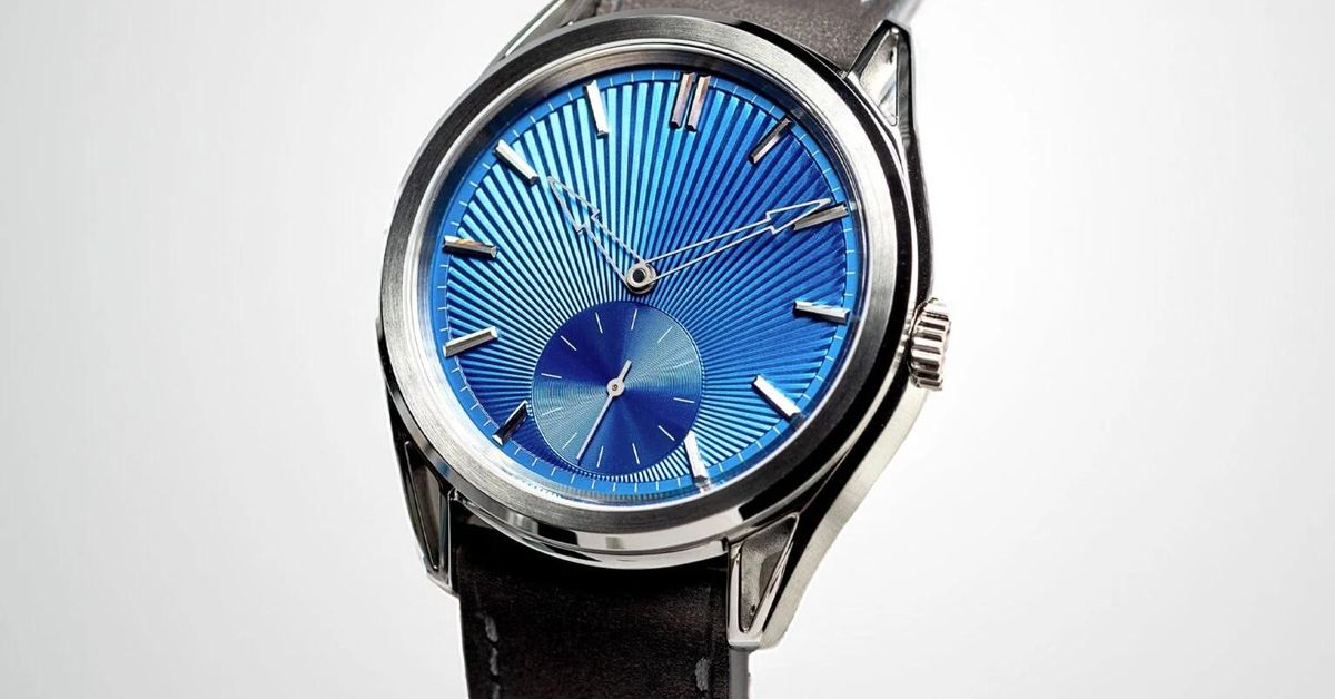 J.S. Elliott Theory Two : when an 18 year old designs a watch ...