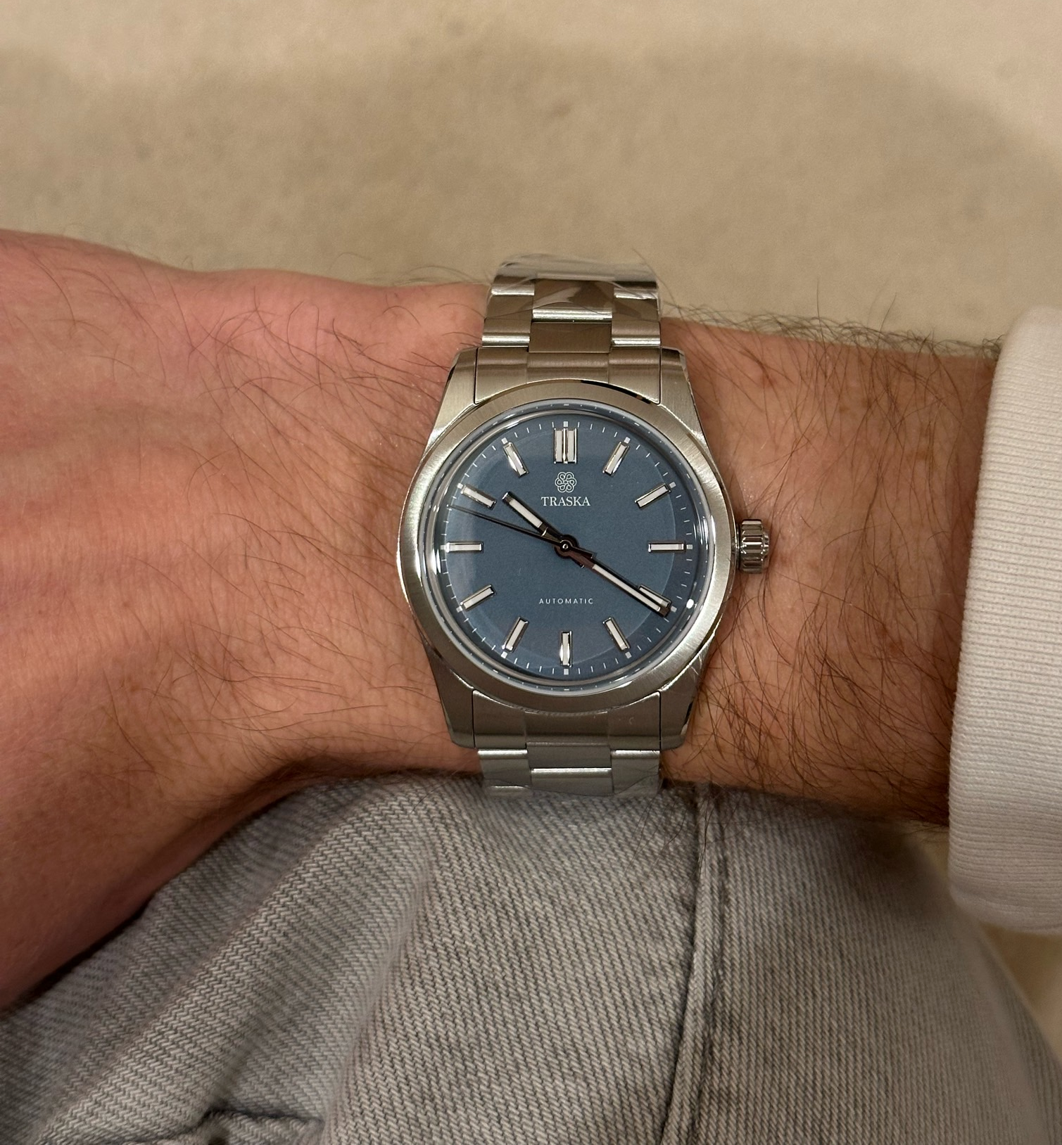 Steel Blue Traska Commuter! | WatchCrunch